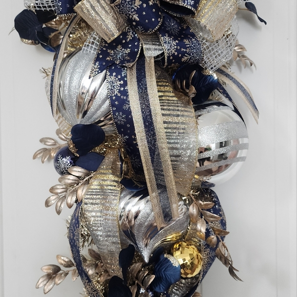 Handmade | Holiday | Navy Blue Gold And Silver Christmas Swag With ...